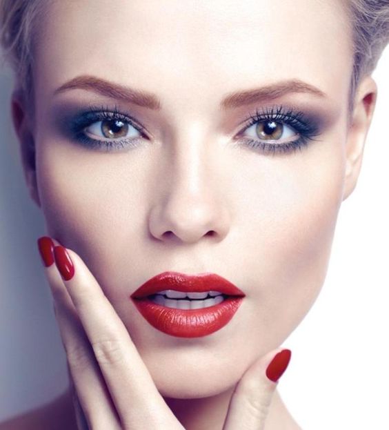 Peak Performance – Bringing Out the Best in your Cheeks - SKIN Magazine